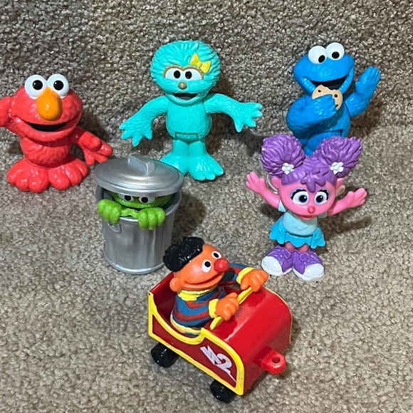 Sesame Street | Toys | Sesame Street Figure Lot Of 6 Ernie Elmo Oscar ...